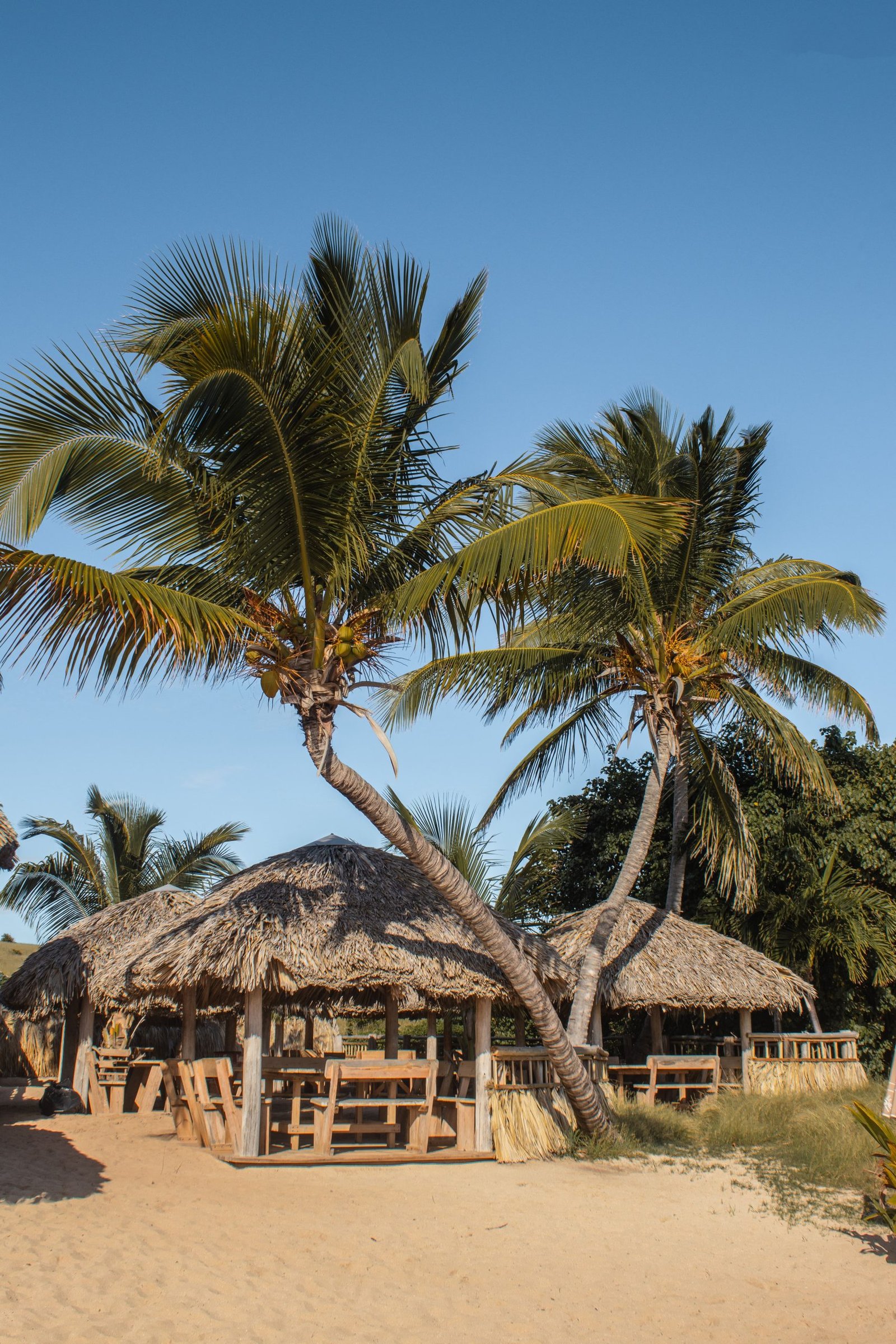 Explore Saint-Martin like a pro with this Mini Guide